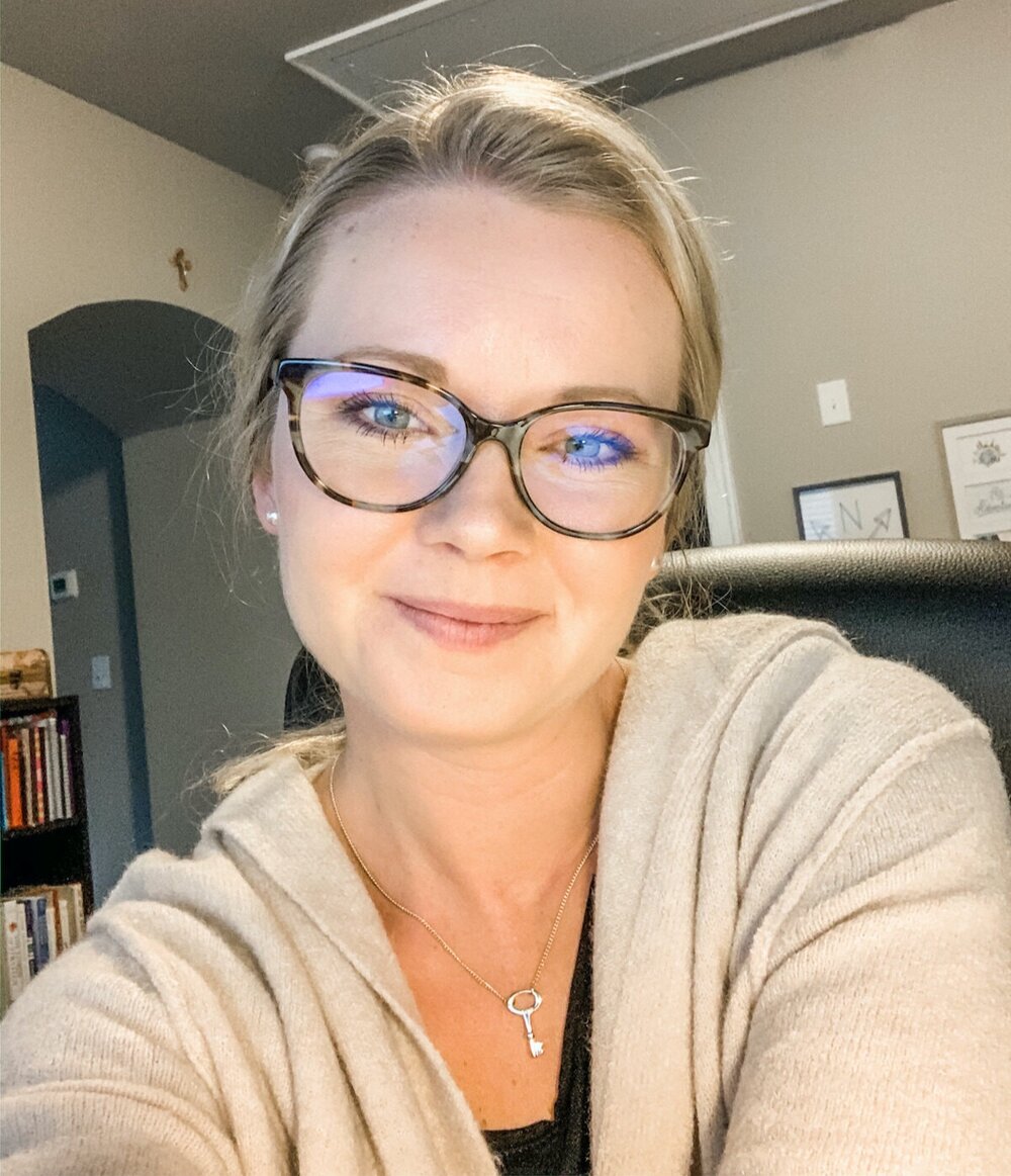 The Story Behind Lovelight Stories! - Stephanie Jacobs